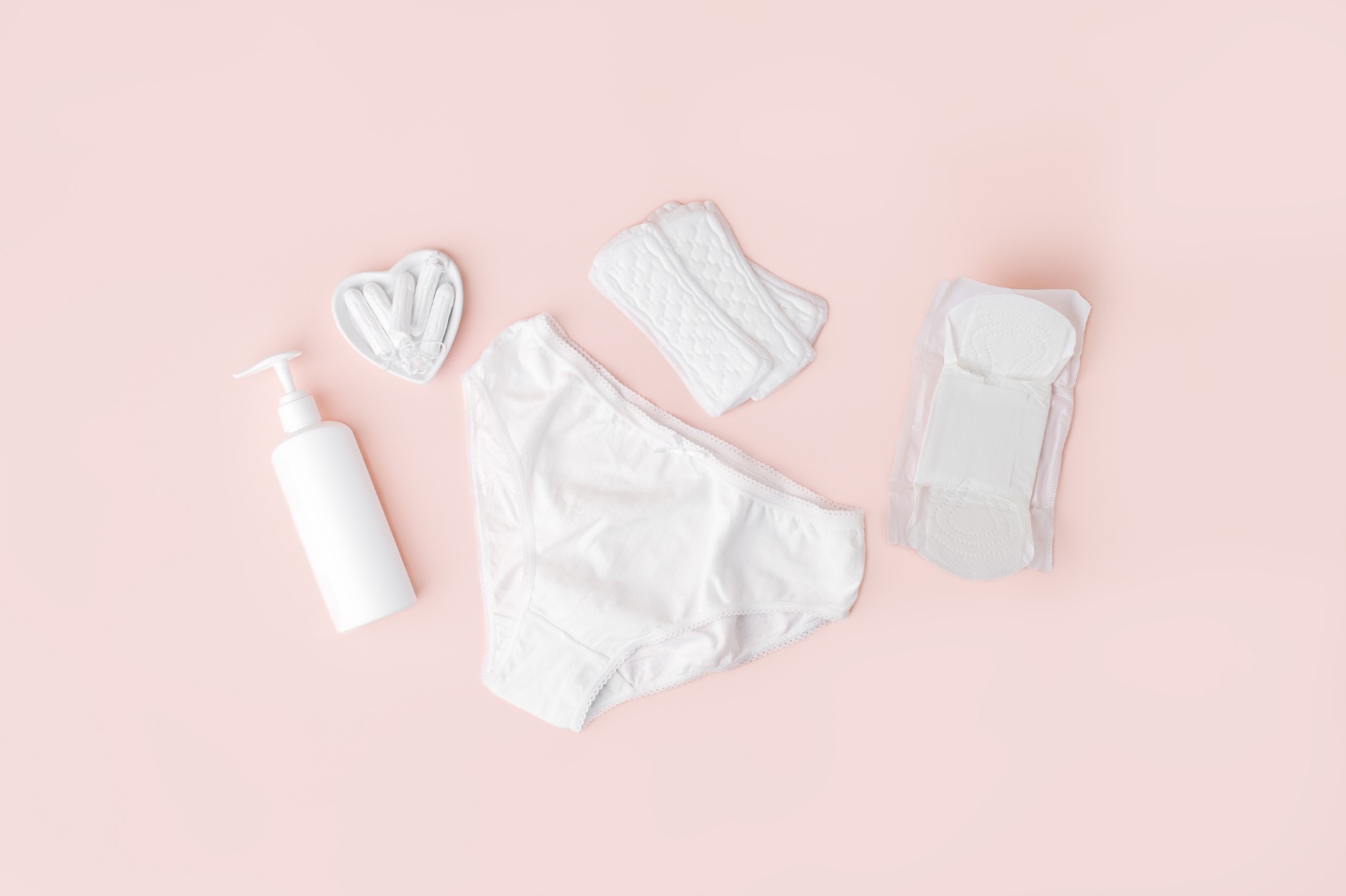 Menstrual hygiene: how to choose a menstrual aid? Know the risks and ...