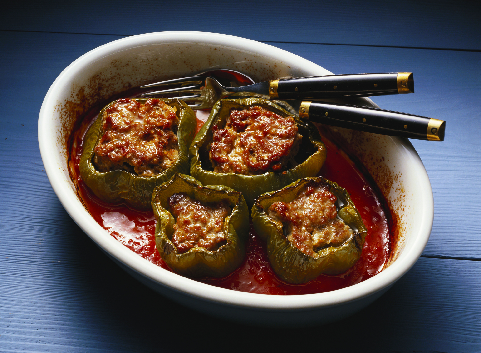 Roasted stuffed peppers in a healthy version. Try our delicious recipe ...