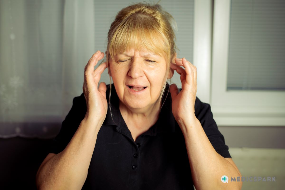 Humming, whistling, pressure in the ears, tinnitus: what are its main ...